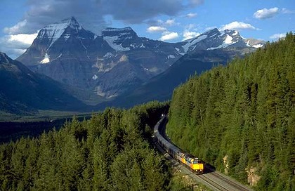 THE FIVE MOST SCENIC TRAIN RIDES IN NORTH AMERICA. | TRAINS & TRAVEL ...