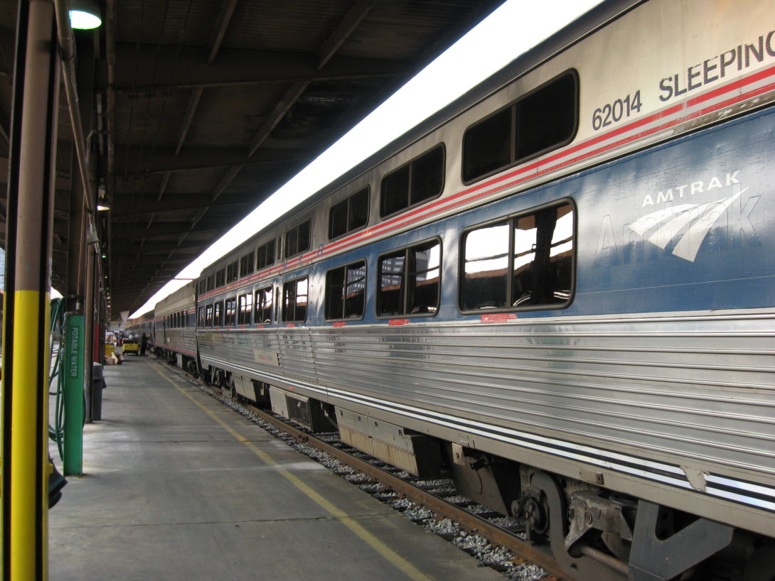 Viewliner Sleepers Have Real Pluses. - TRAINS & TRAVEL WITH JIM LOOMIS